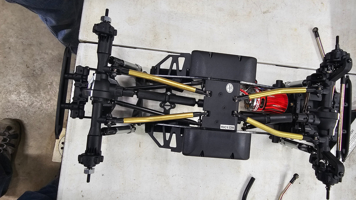 Redcat Ascent D-Links 12.3" (313mm) stock wheelbase High Clearance Rea ...