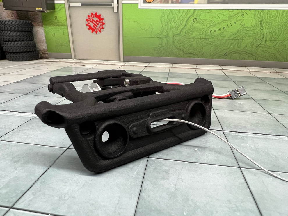 Axial Capra: Front Winch Mount v2 (Full or Micro) – RC Addict