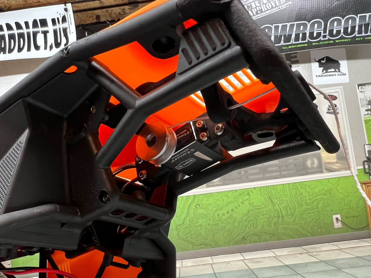 Axial Capra: Front Winch Mount v2 (Full or Micro) – RC Addict